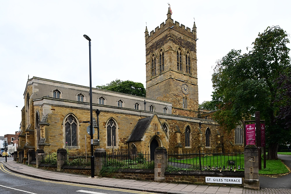 SPC | Stylish and Efficient Fan Convectors for St Giles Church, Northampton
